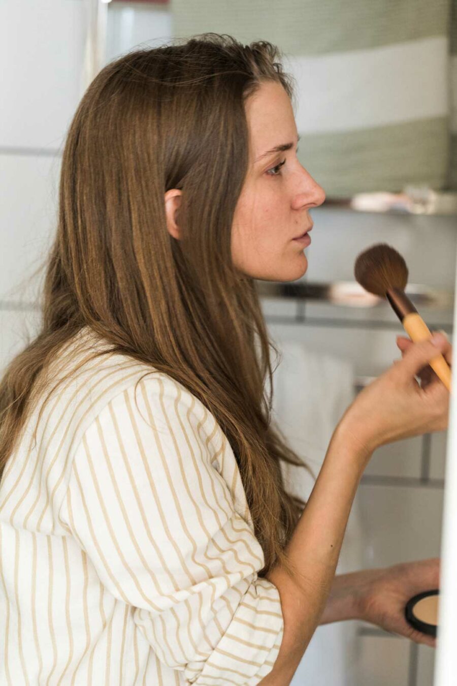 Home visit with Swedish stylist Emma Elwin