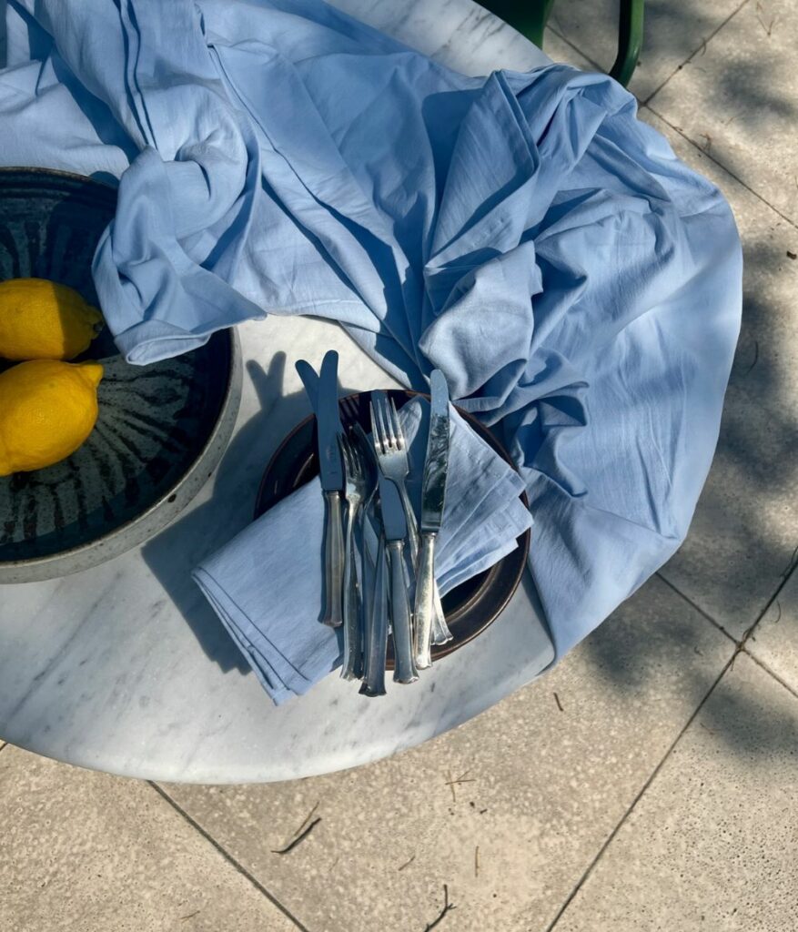 Light blue tablecloth Josefin